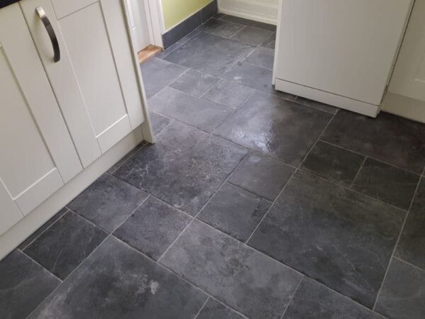 Boulder Bluestone Floor Tile - Benefit from low prices at Target Tiles